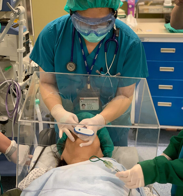 Intubation Box – (Part # CV19-DHG) – Covid-19 Guards